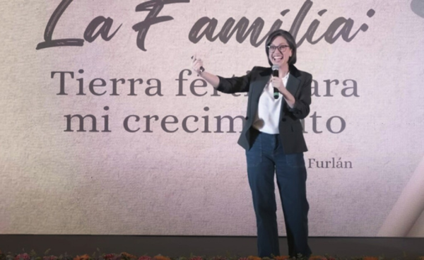 Tuti Furlan - Conferencista - Charlas Motivacionales Latinoamérica